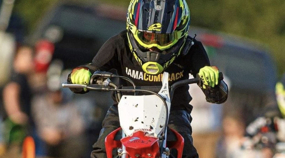 5 Great Gifts for Dirt Bike Riders | Cardo Systems