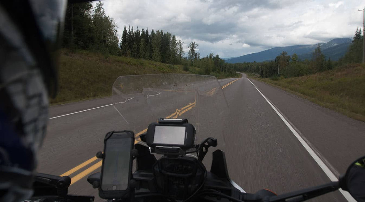 Your Guide to the 14 Best Motorcycle Apps | Cardo Systems