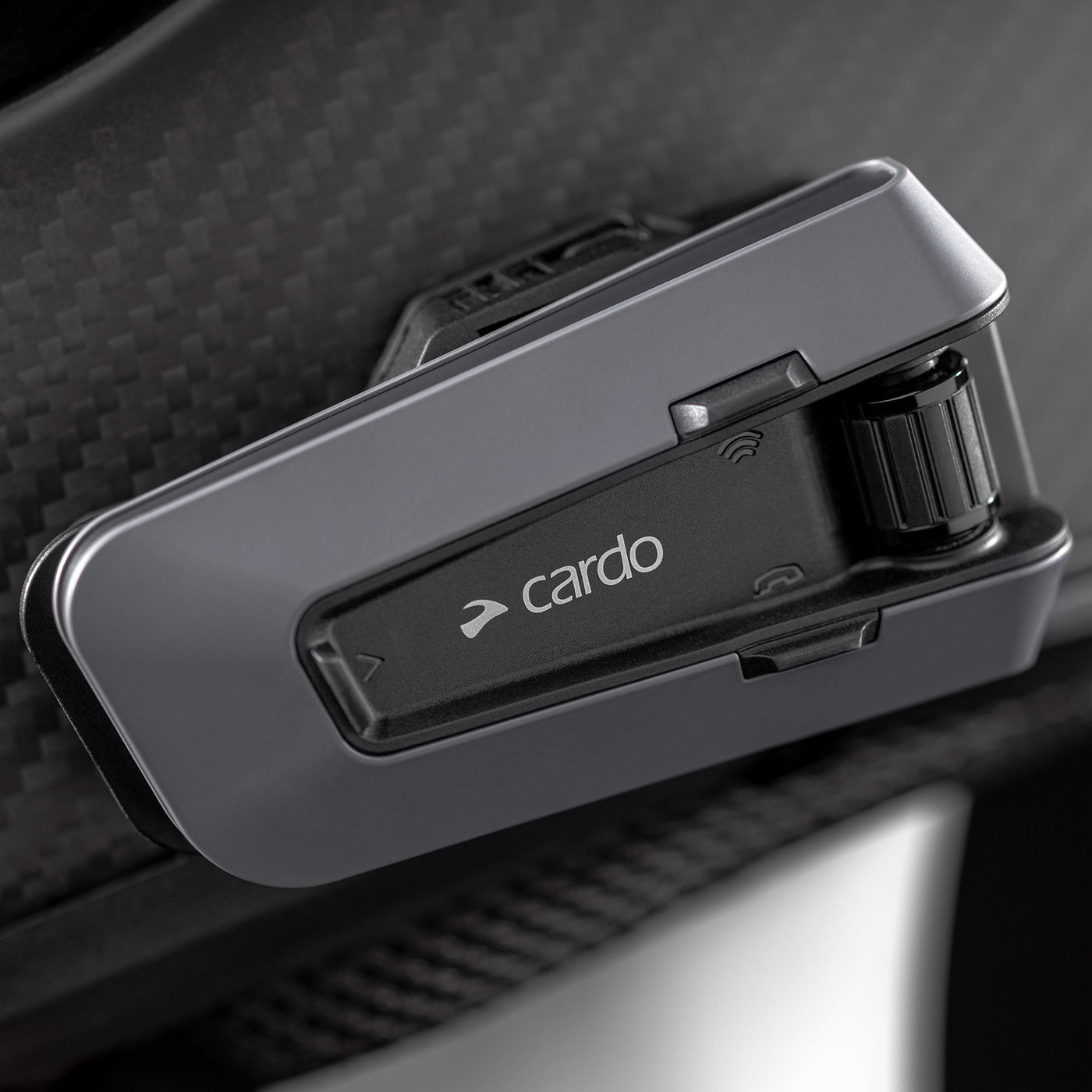 Packtalk EDGE: Bluetooth Headset | Cardo Systems